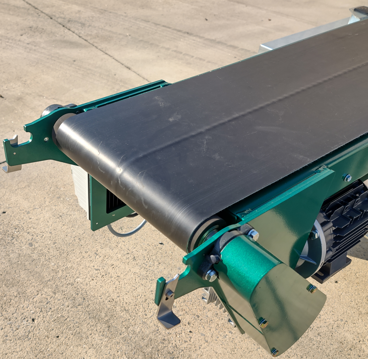 HD Battery Powered Portable Conveyor – Bouldin & Lawson